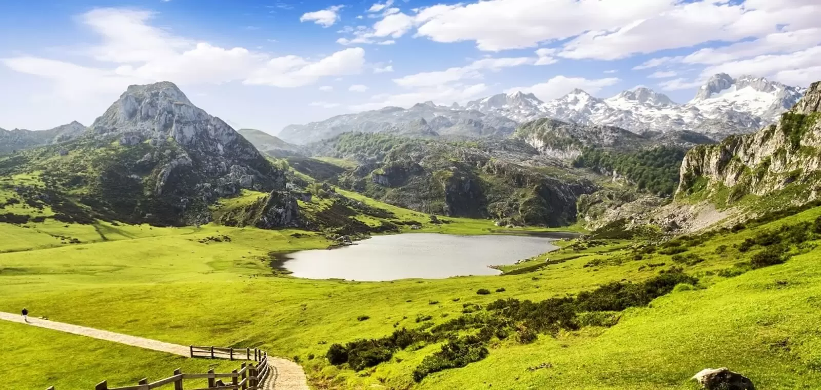 Embracing nature - TourTailors